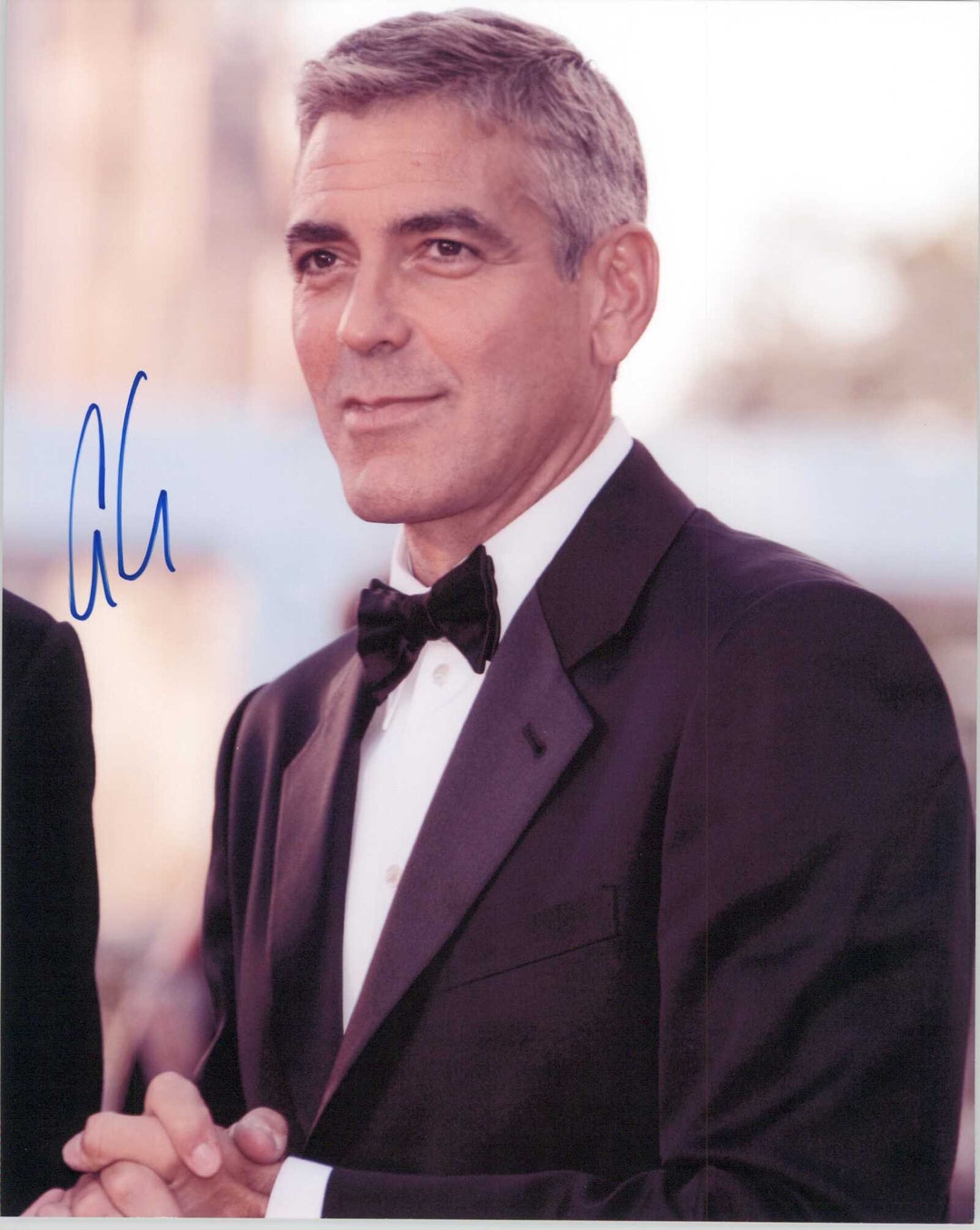 George Clooney Signed Autographed Glossy 8x10 Photo Lifetime COA - Etsy