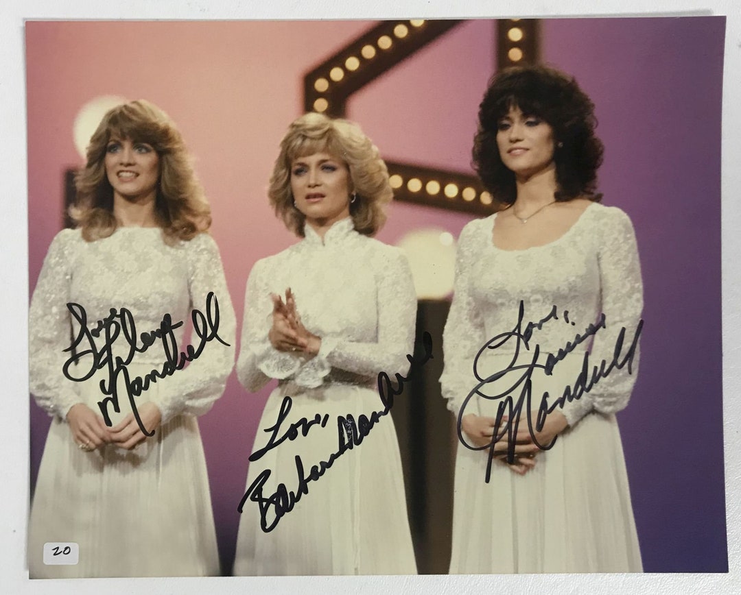 Barbara, Irlene & Louise Mandrell Autographed mandrell Sisters Glossy ...