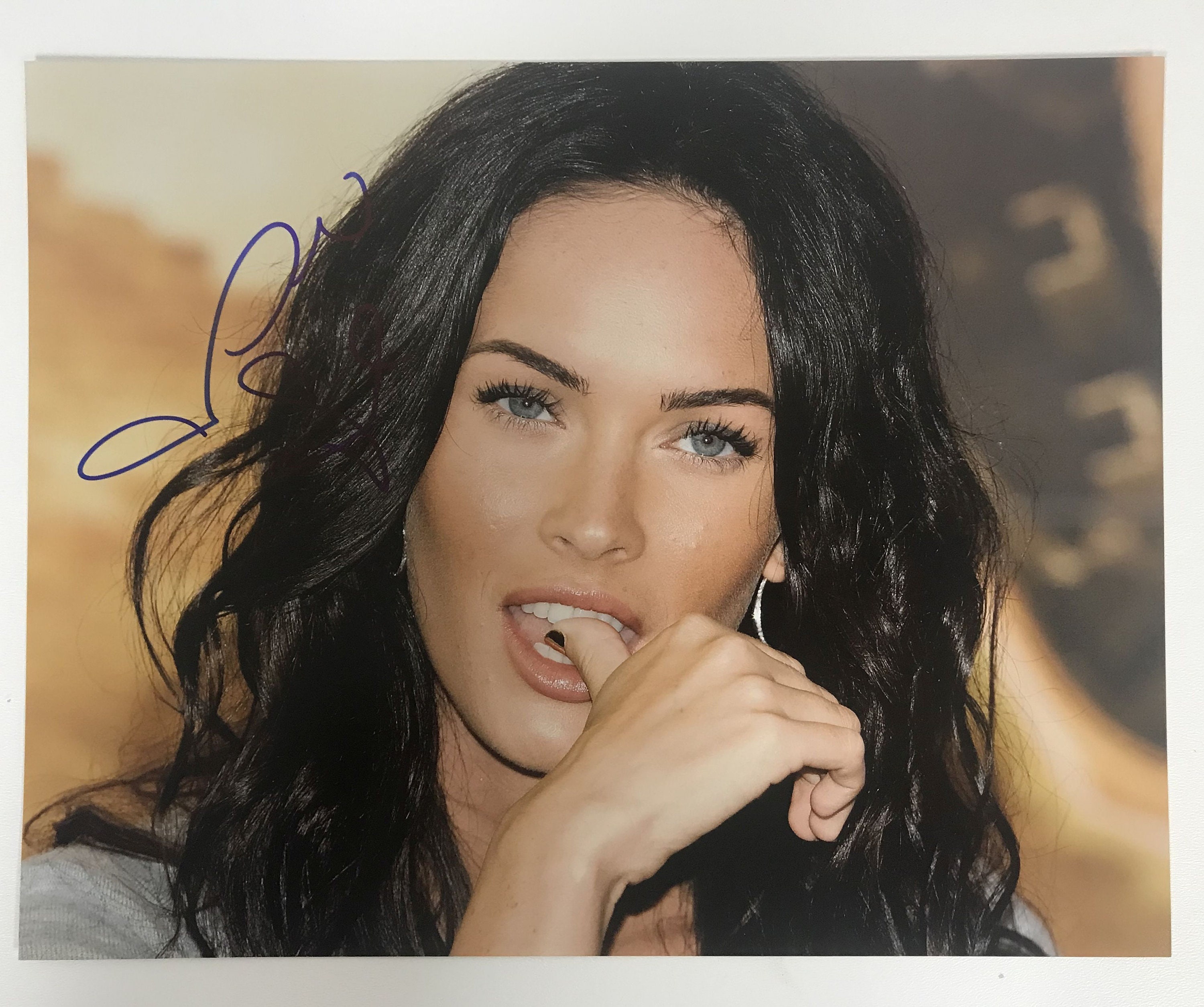 Megan Fox Signed Autographed Glossy 11x14 Photo COA Matching - Etsy