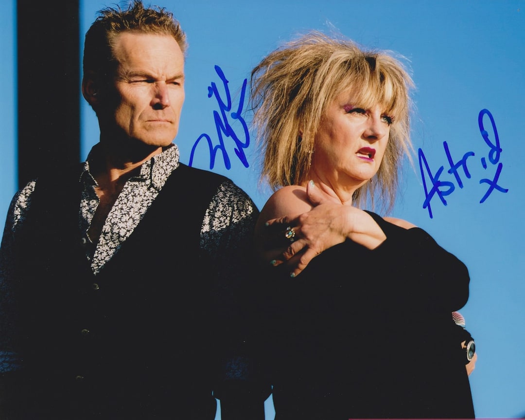 Astrid Plane & Bill Wadhams Signed Autographed animotion Glossy 8x10 ...