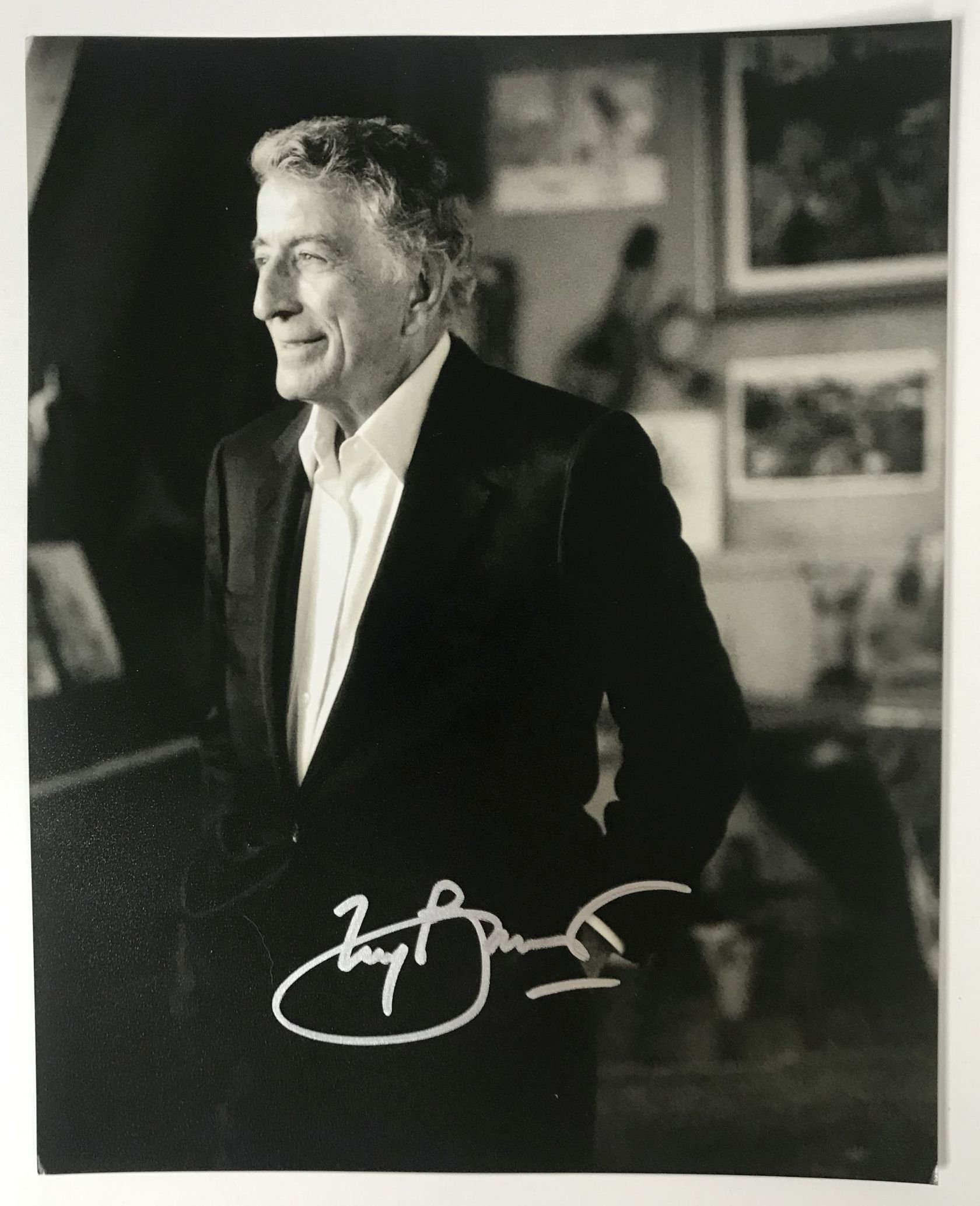 Tony Bennett Signed Autographed Glossy 8x10 Photo Lifetime COA - Etsy