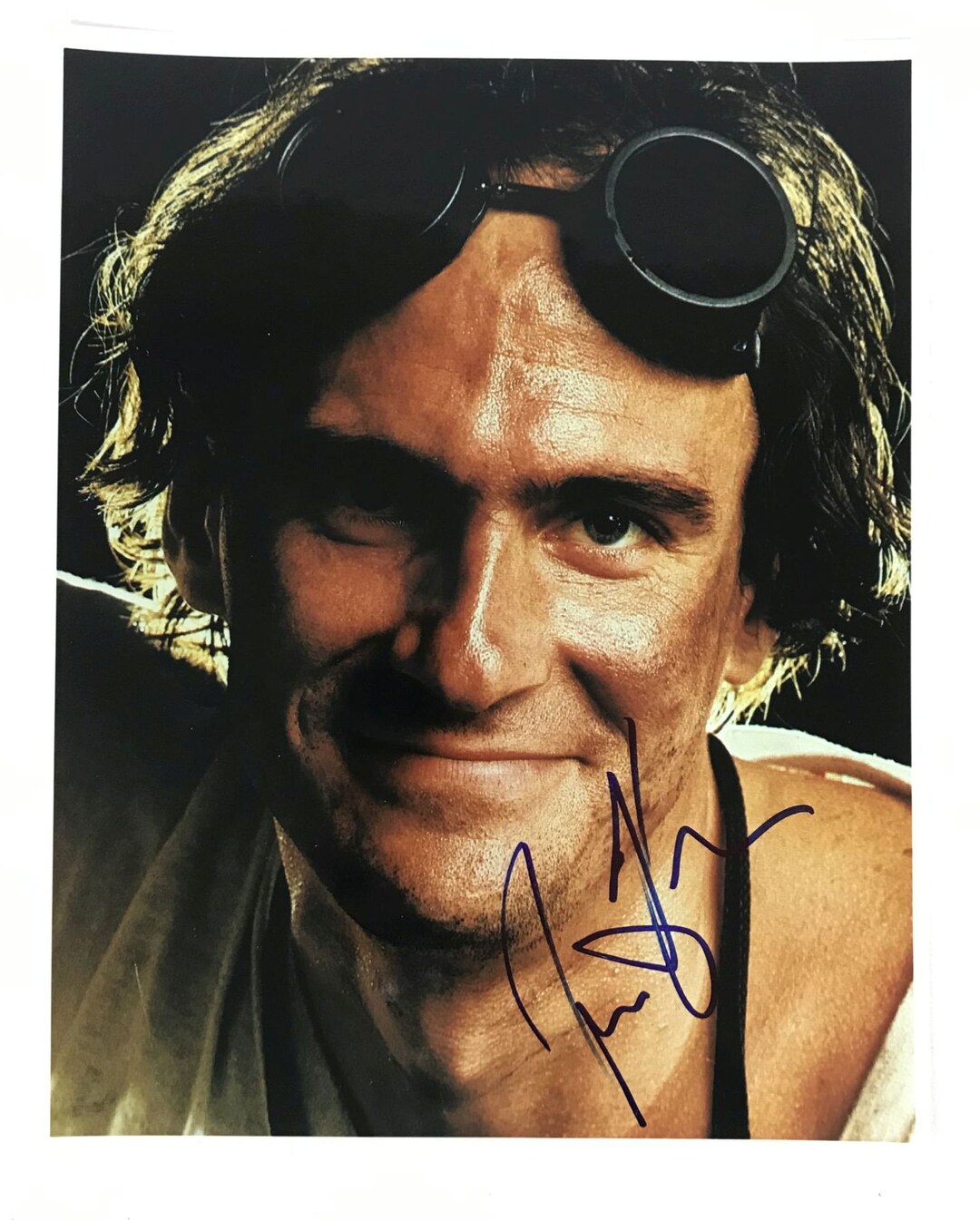 James Taylor Signed Autographed Glossy 8x10 Photo - Mueller ...
