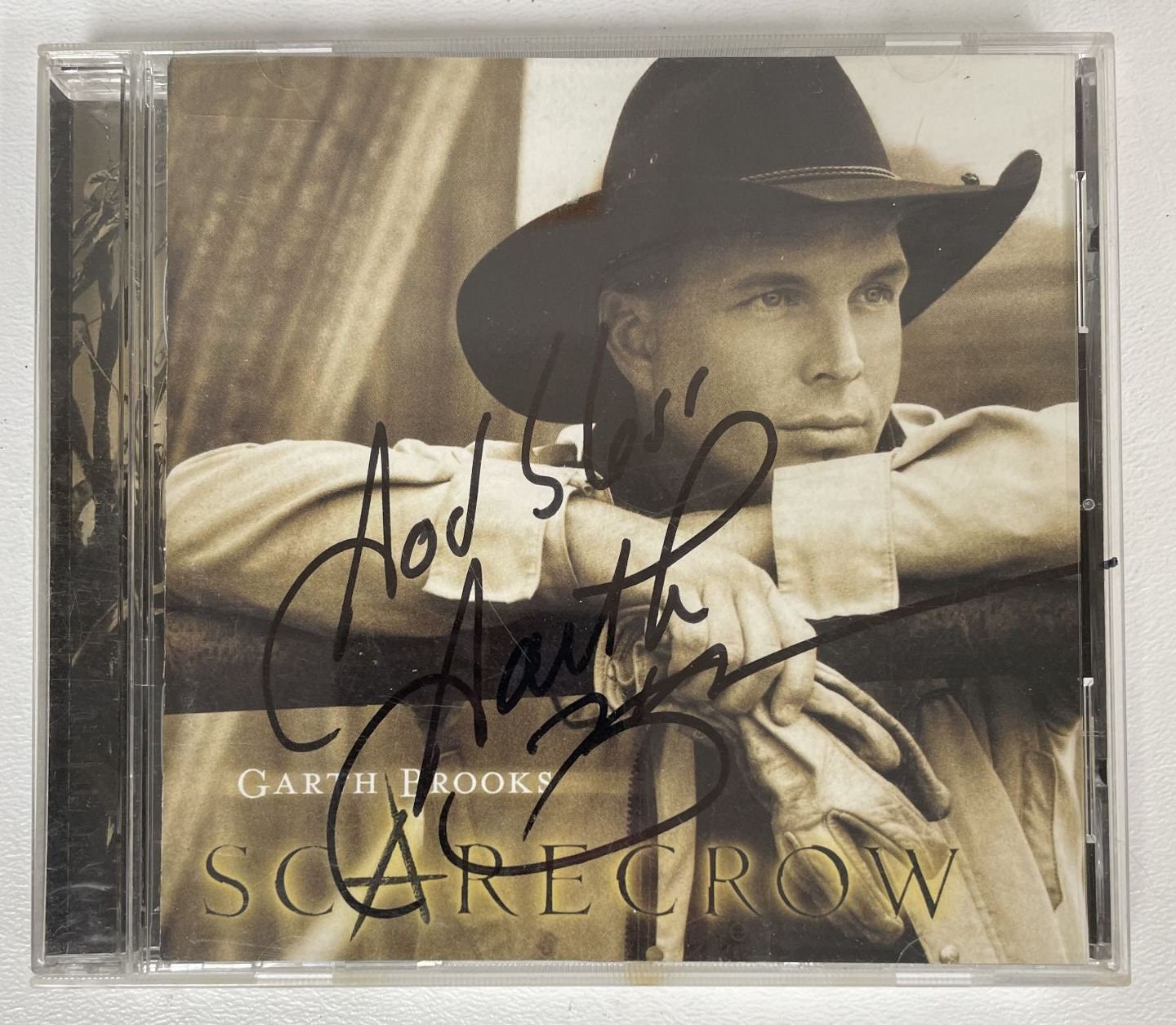 Garth Brooks Scarecrow