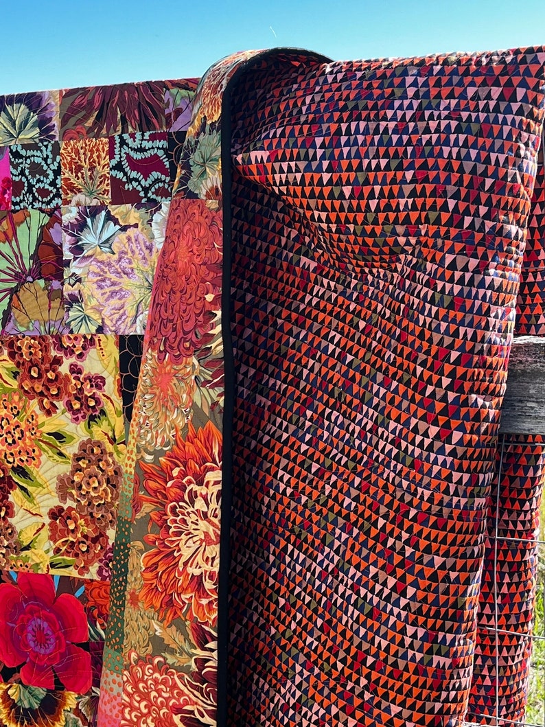 Golden Glow Quilt - Etsy