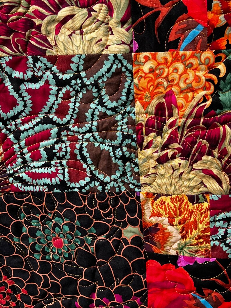 Golden Glow Quilt - Etsy