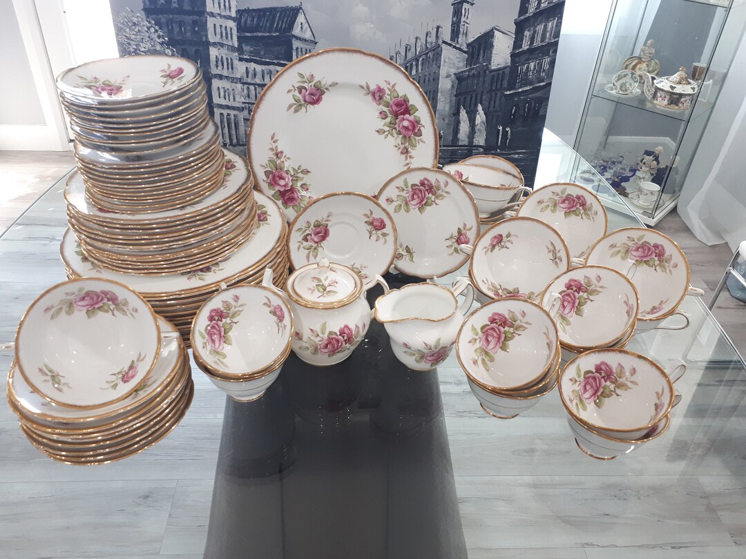 Vintage Collingwood Dinnerware Set With the Roses Pattern. Bone China ...