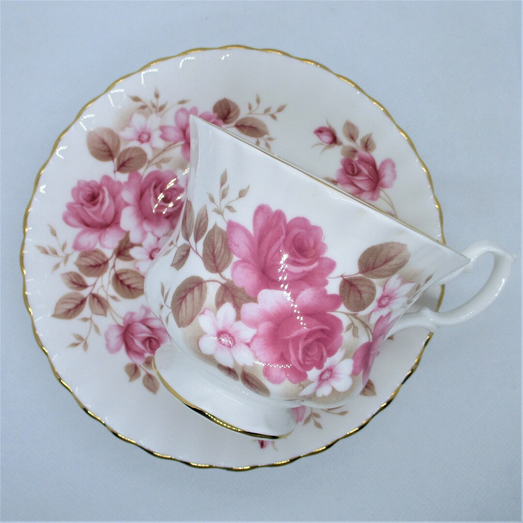 Vintage Royal Albert Pink Roses Teacup and Saucer. Bone China. England ...