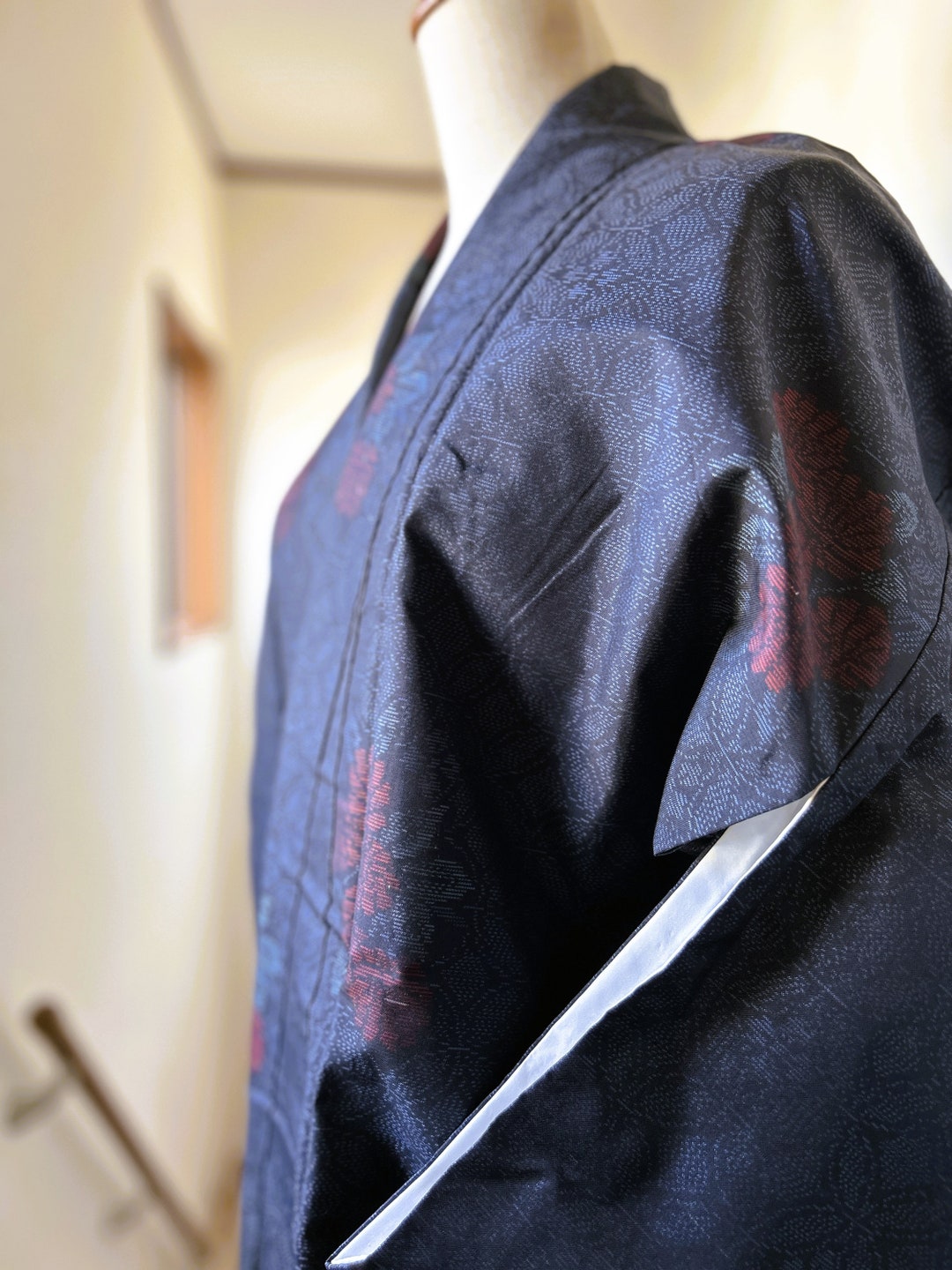 Japanese Batik, Ooshima Kimono, Batik Kimono, Kimono Robe, Dressing ...