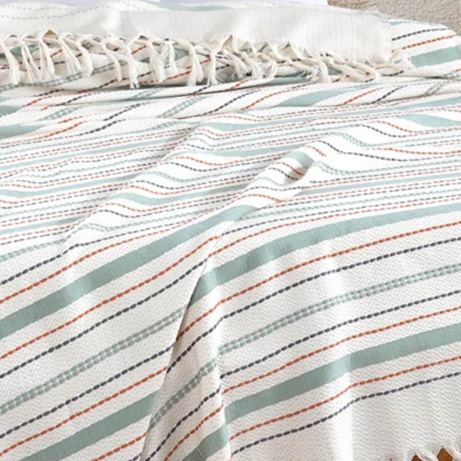 Queen Size Woven Throw Blanket, Handmade Quilt Bedspread, Fringed Cozy ...