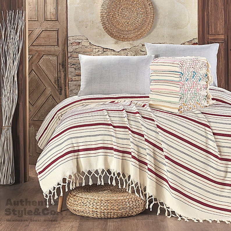 Queen Size Woven Throw Blanket, Handmade Quilt Bedspread, Fringed Cozy ...