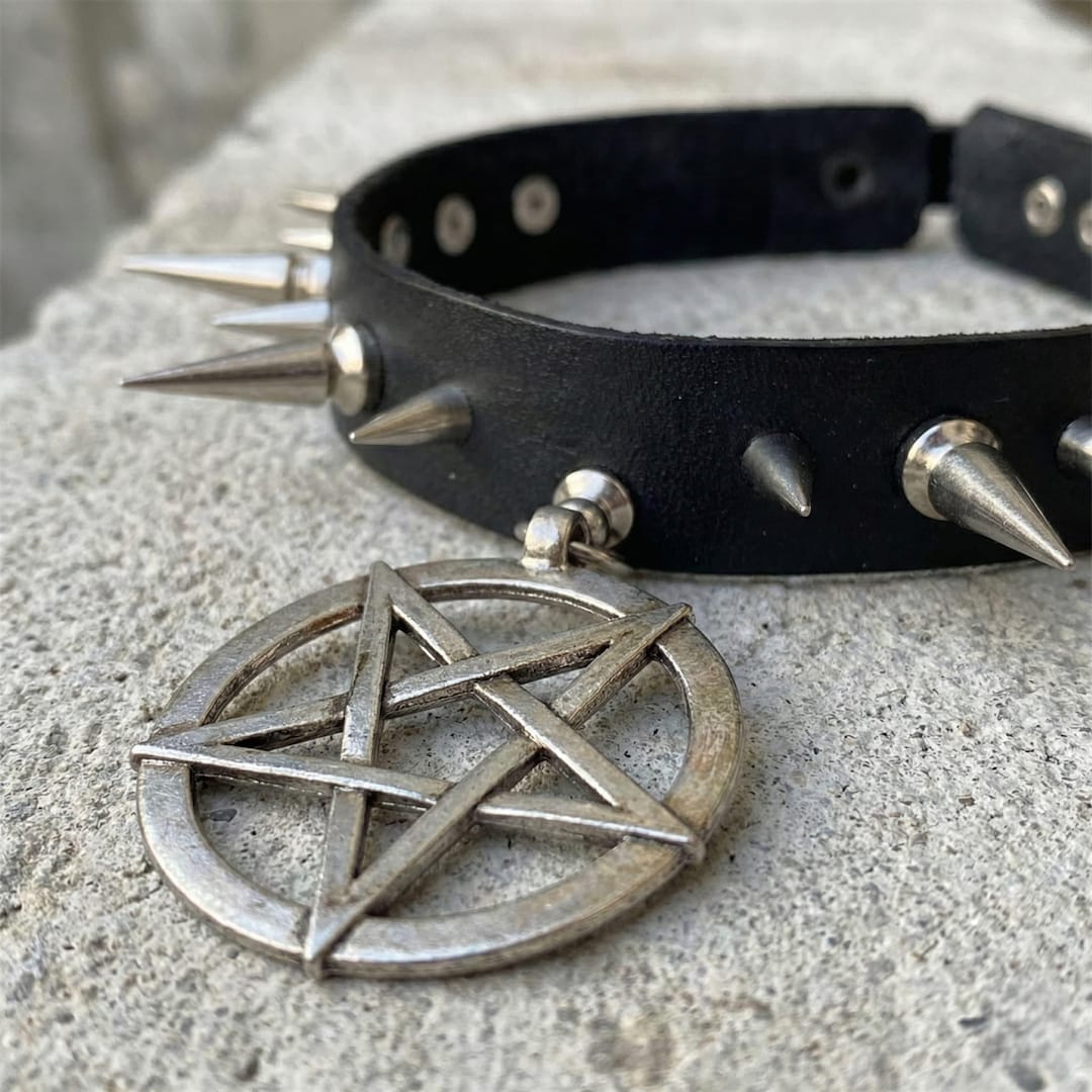 Spiked Pentagram Choker, Leather Goth Collar With Large Inverted Star ...