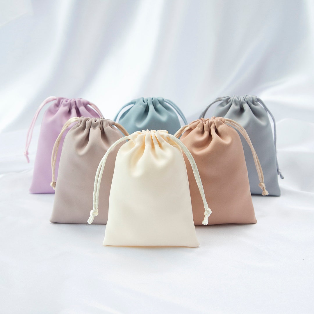 50pcs Satin Drawstring Pouches Dust Bags Jewelry Package Pouch ...