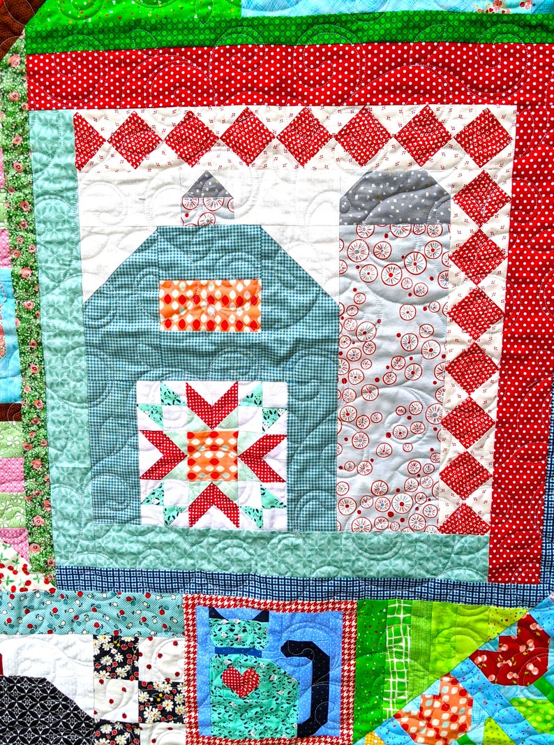 Life on the Farm Throw Quilt - Etsy