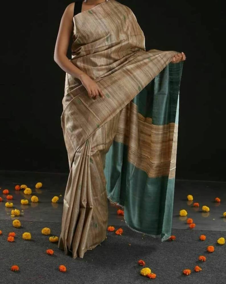 Tussar Pure Silk Saree in Beige and Blue Color With Ghicha Pallu,beige ...