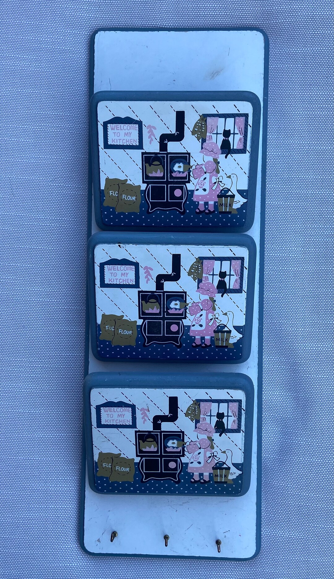 Vintage Kitsch Letter Rack and Key Hook - Etsy