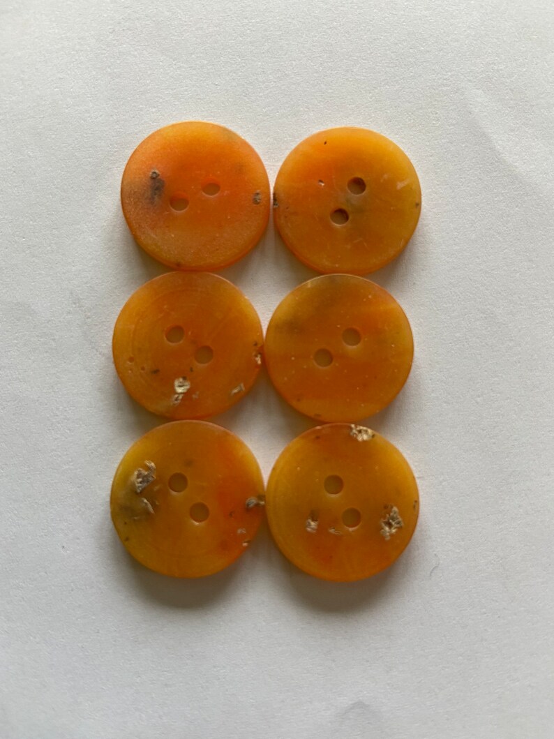 6 X Vintage Orange Fleck Buttons. 18mm. - Etsy