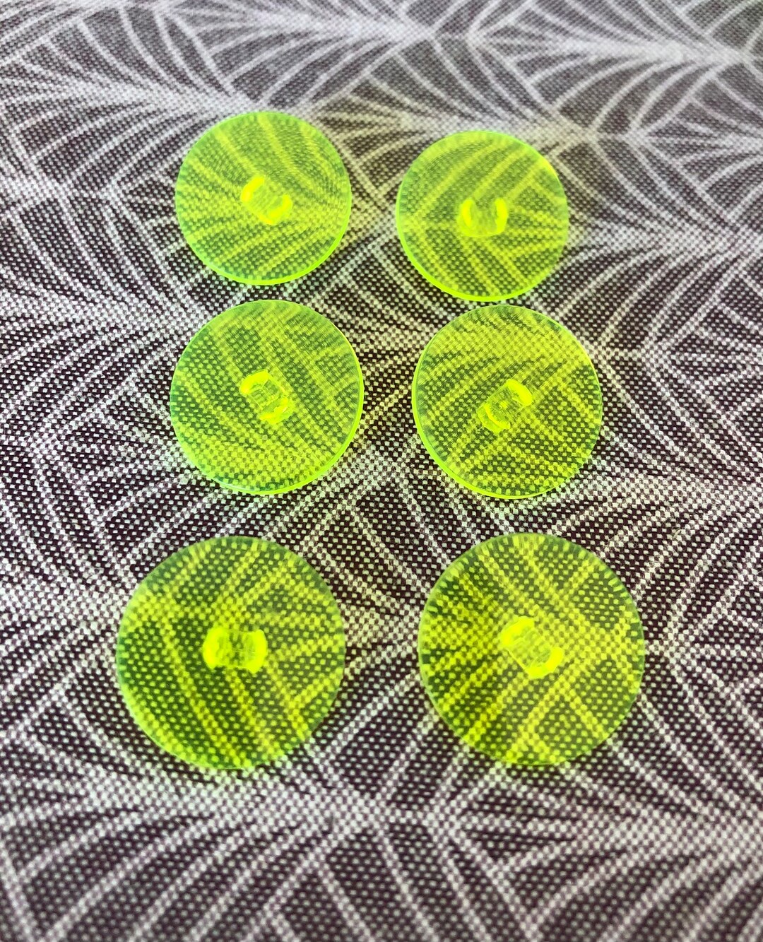 6 X Vintage New Neon Yellow Flat Buttons. 17mm/14mm. - Etsy