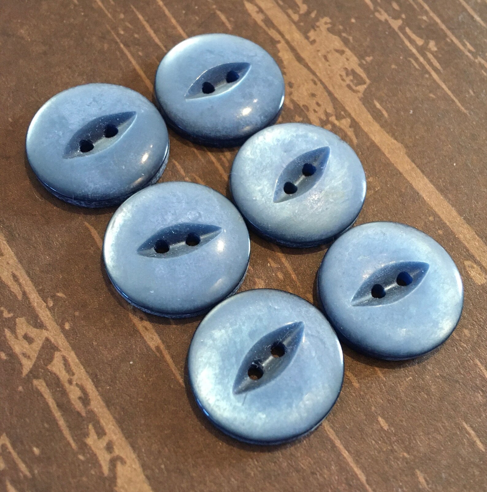 6 X Vintage Metallic Blue Fish Eye Buttons. 13mm & 19mm. - Etsy
