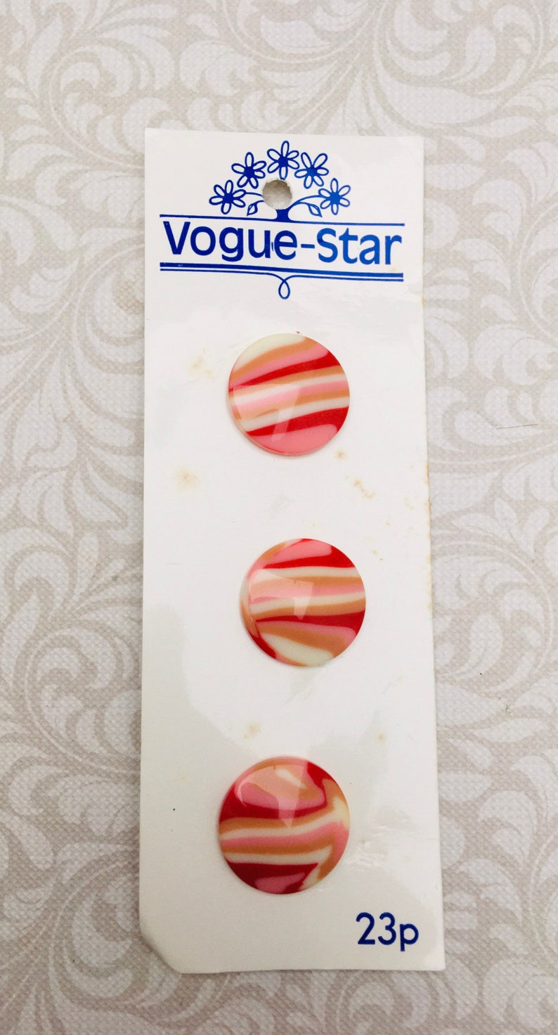 3 X Vintage Vogue Star Mottled Red Buttons. 19mm. - Etsy