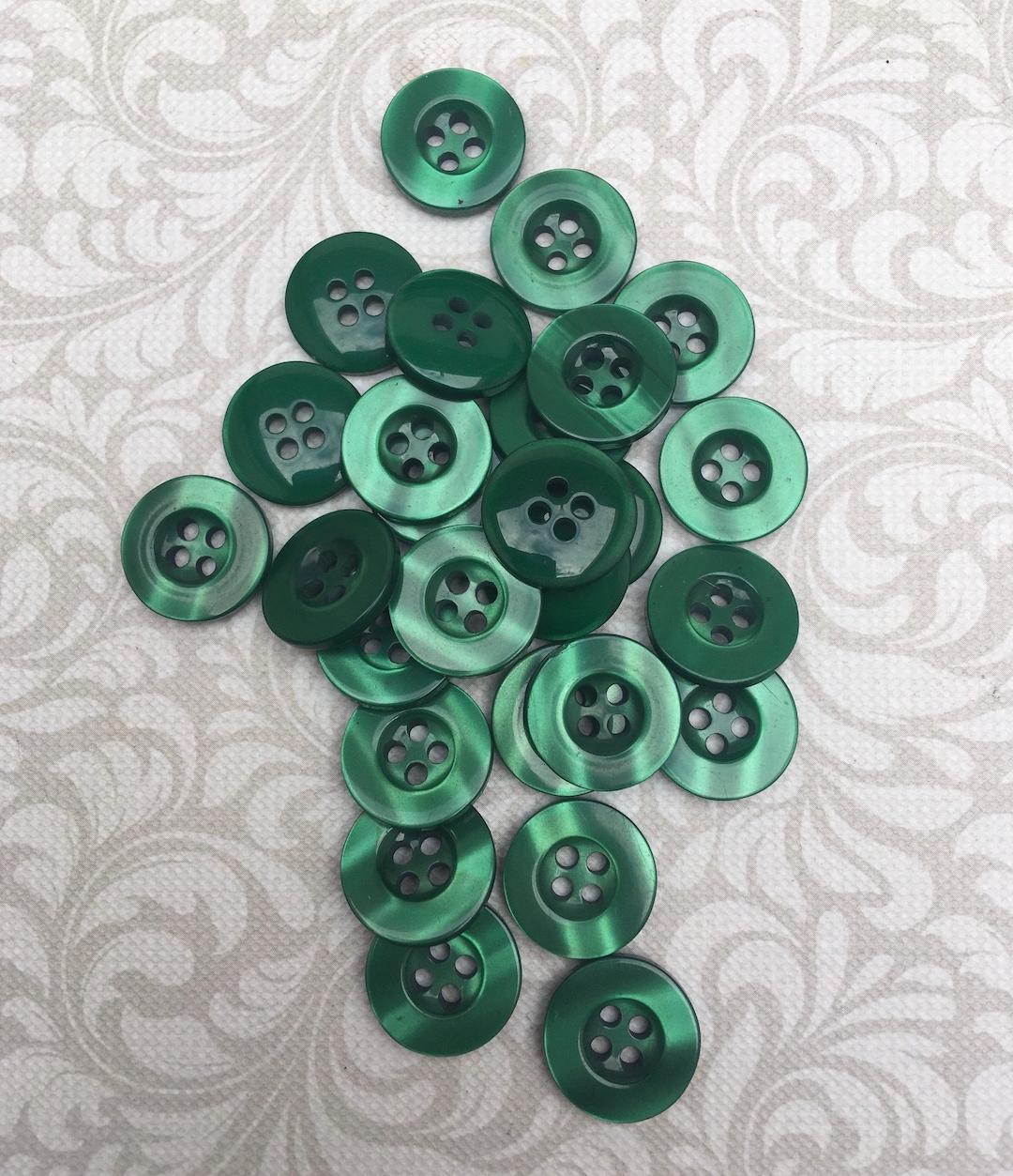 10 X Green Pearl Effect Four Hole Buttons. 15mm. - Etsy