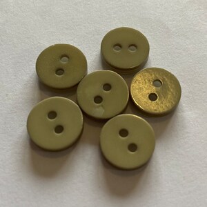 6 X New Light Khaki Buttons. 11mm. - Etsy