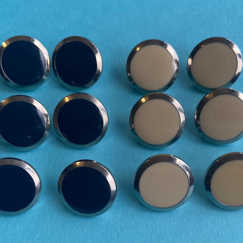 Silver Tone Buttons - Etsy