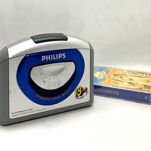 Perfect Working PHILIPS Walkman / Stereo Radio Cassette Player With ...