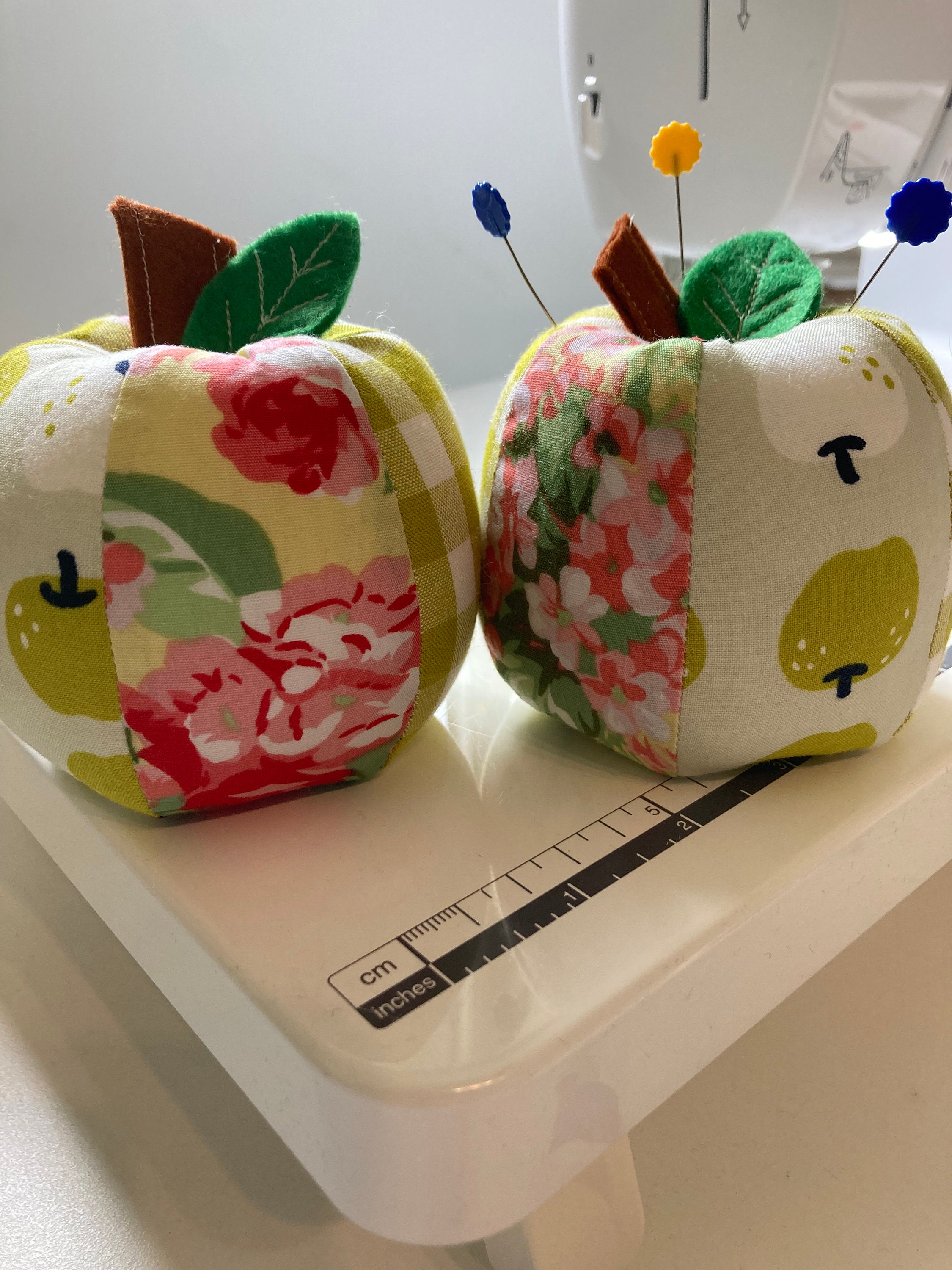 Handmade Apple Pincushion Patchwork Green Apple Pincushion - Etsy