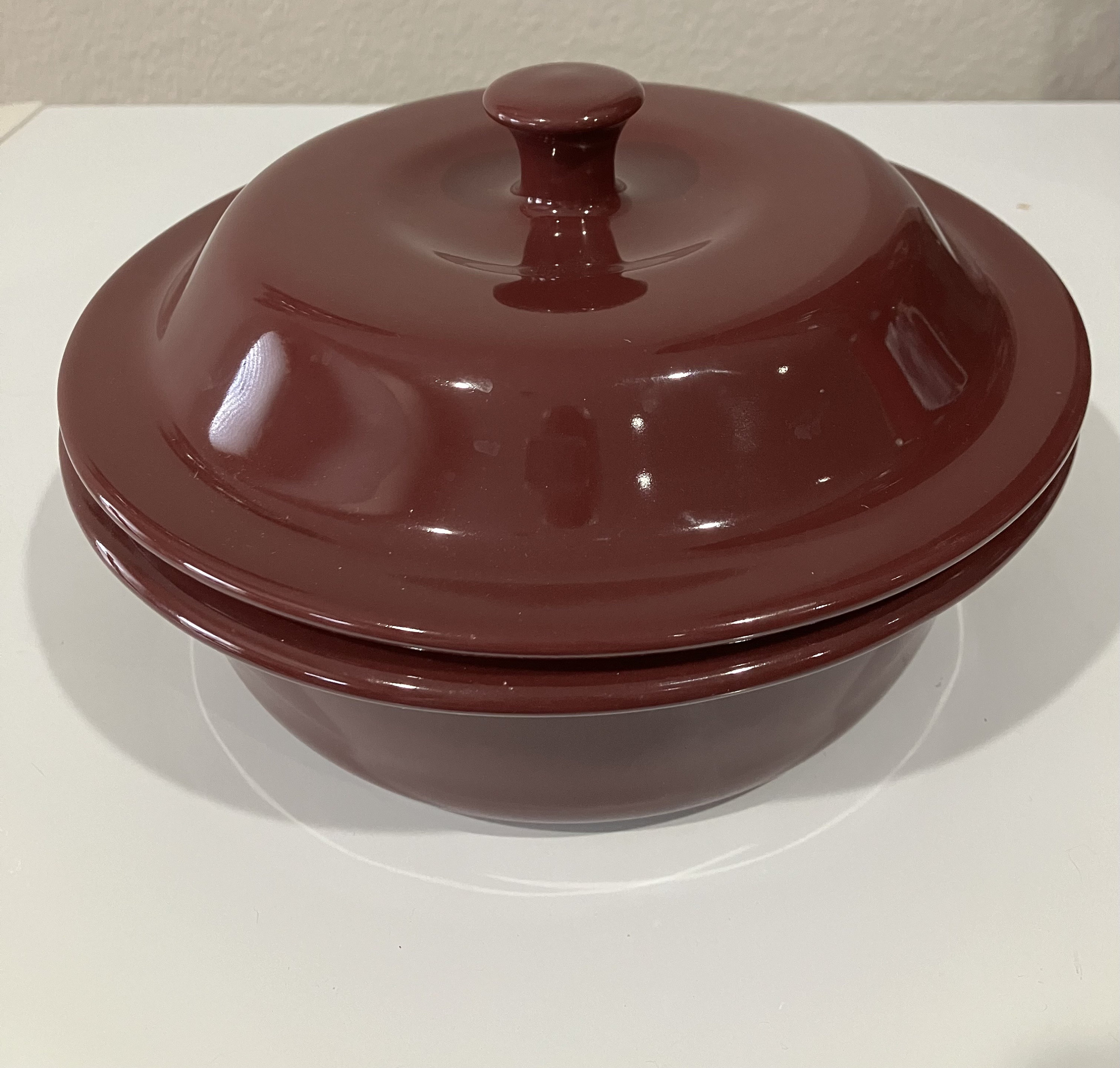 Pampered Chef Stoneware Baker Casserole 6 Cup 1.5 L Round Covered Dish ...