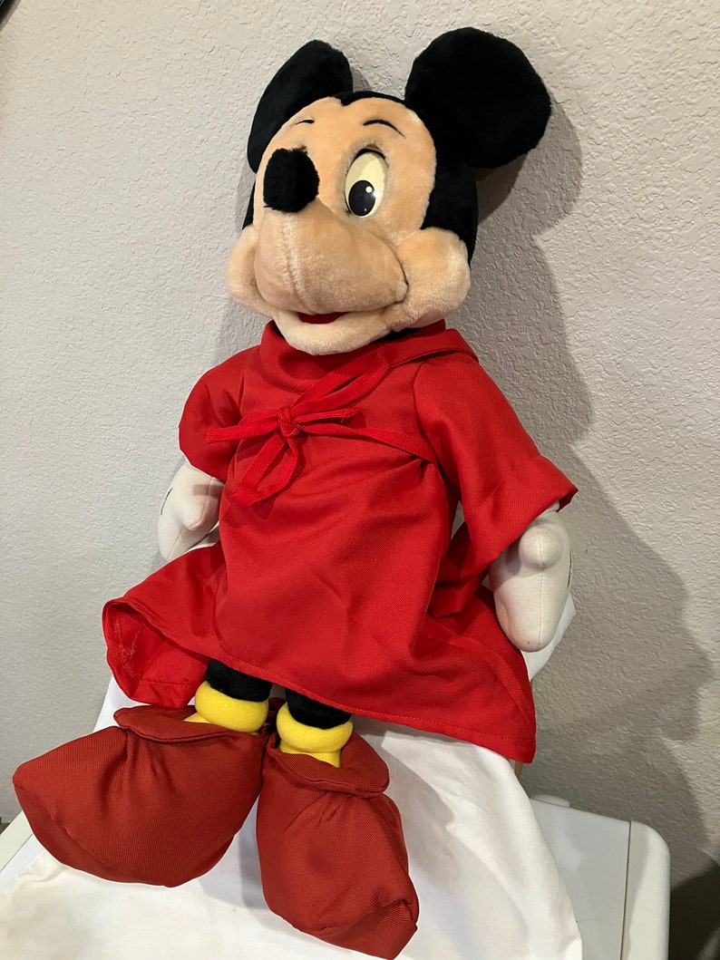 1986 Disney 24" Worlds of Wonder Talking Mickey Mouse With Cassette ...