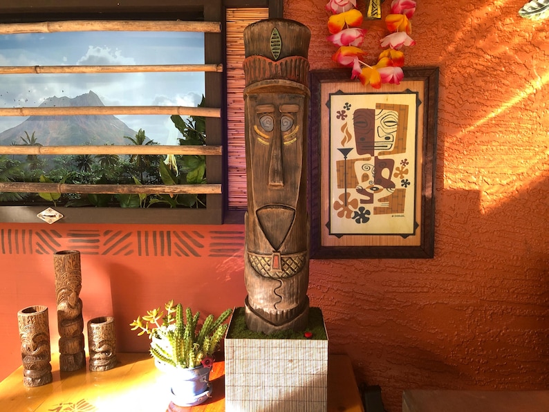 Slim Totem Animatronic - Etsy
