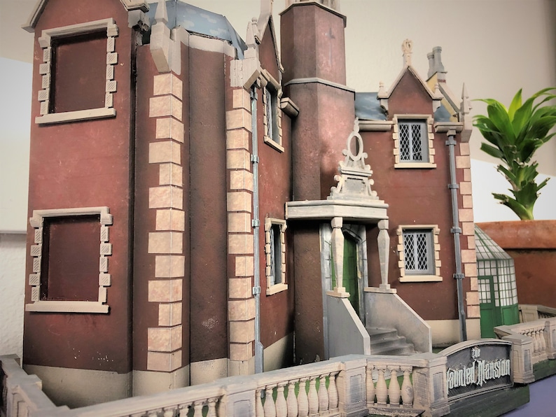 Haunted Mansion Scale Model - Etsy