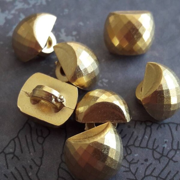 Barrel Buttons - Etsy