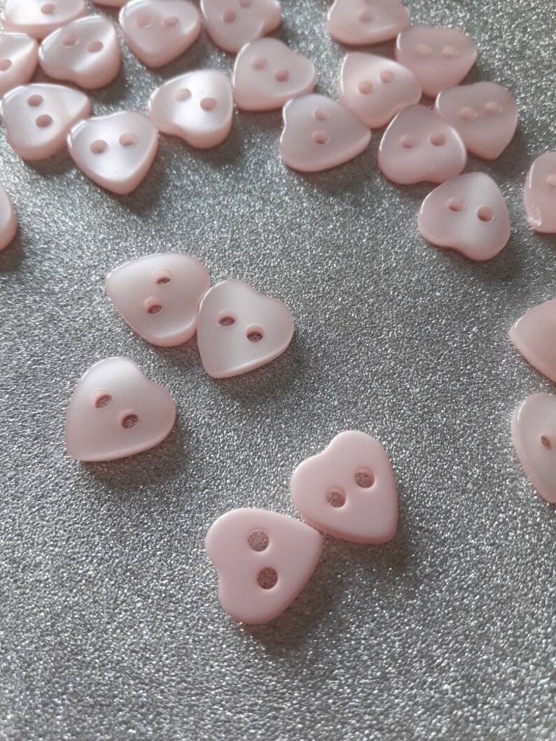 1/2 20L 12.5mm Polyester Heart Buttons in Two Colours - Etsy