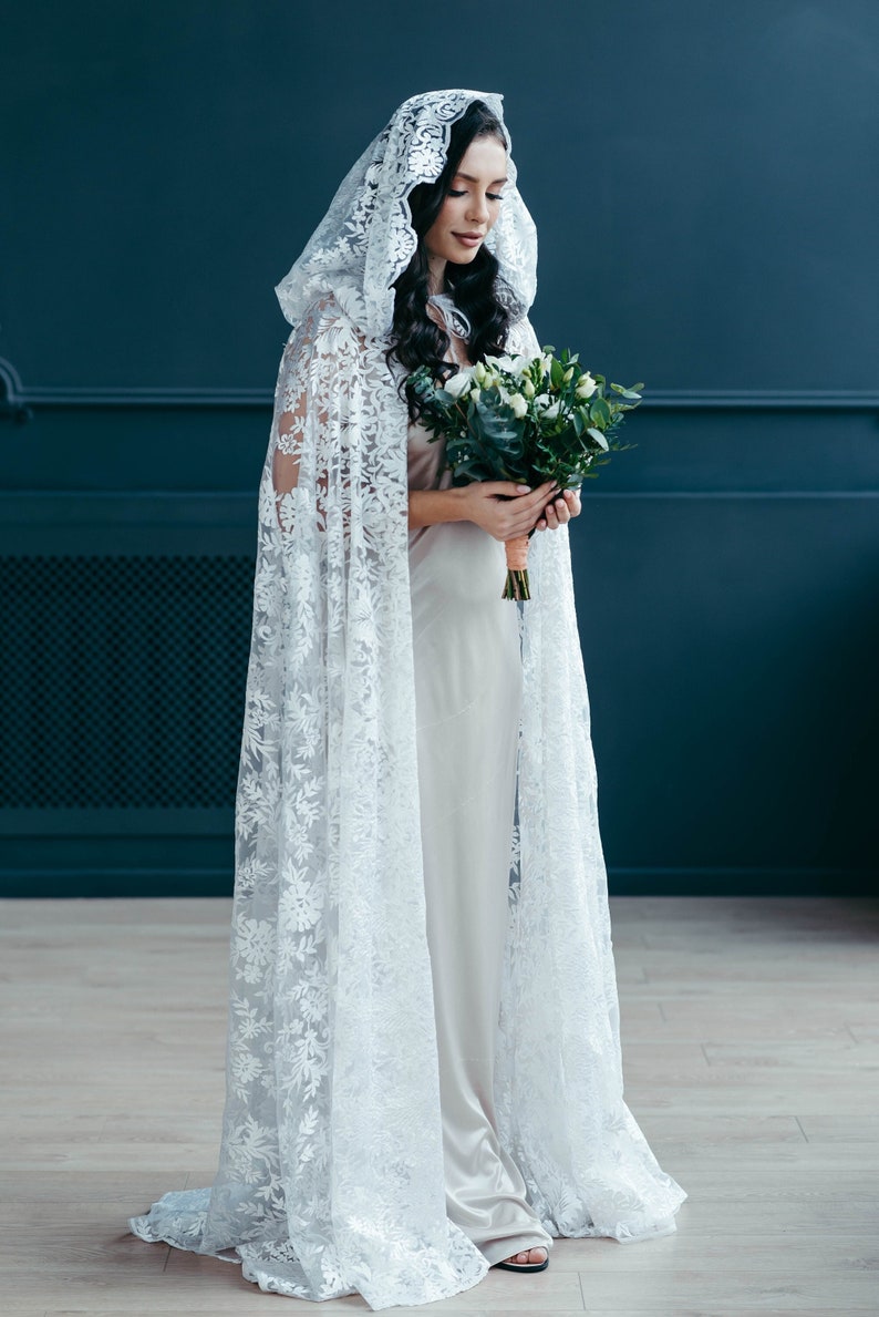 White Lace Cape | Hooded Bridal Cloak | Winter Wedding Alternative Veil ...