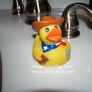 Texas Cowboy Rubber Ducky - Perfect for Bath Time - Etsy