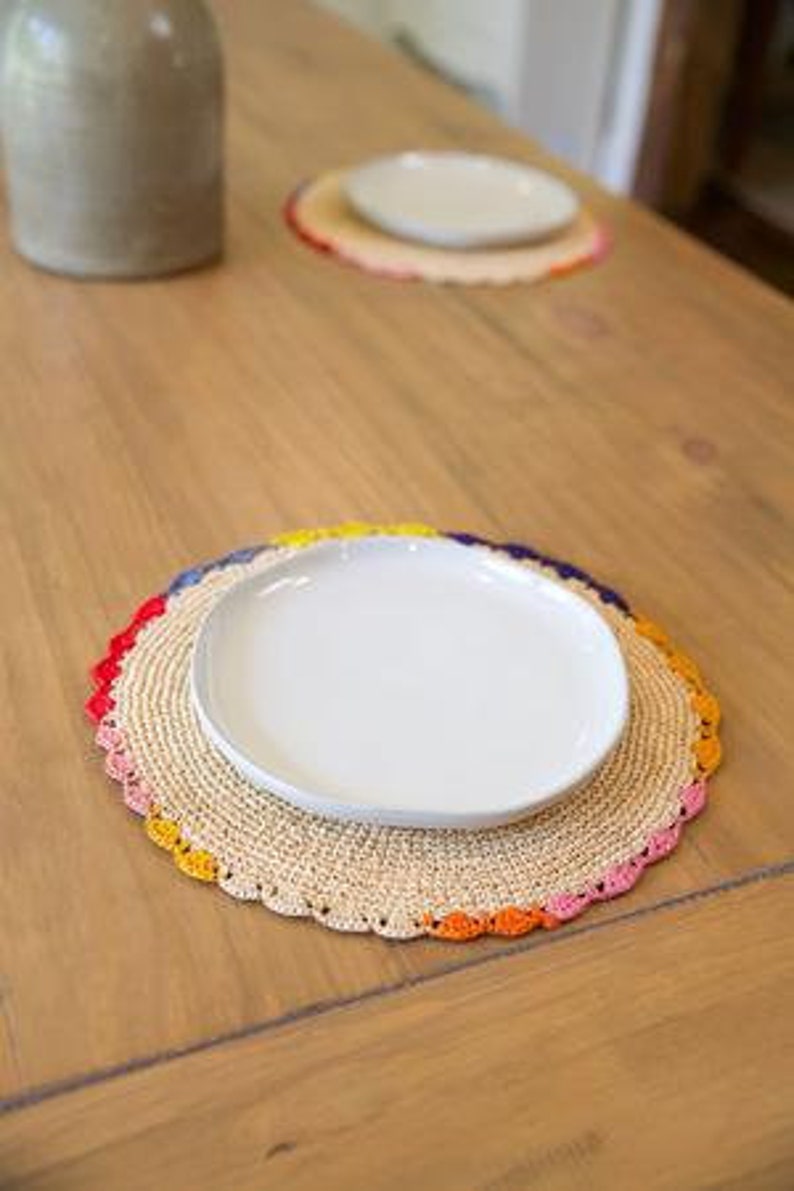 Colorful Raffia Placemats Handmade Round Multicolor Straw Table Mats ...