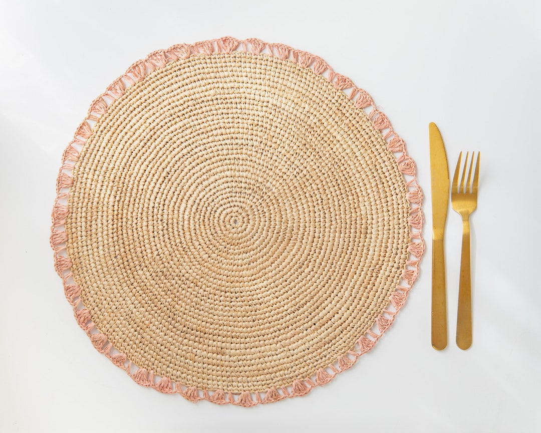 Round Raffia Table Mat Multi Color Edge Round Woven Placemats Table ...