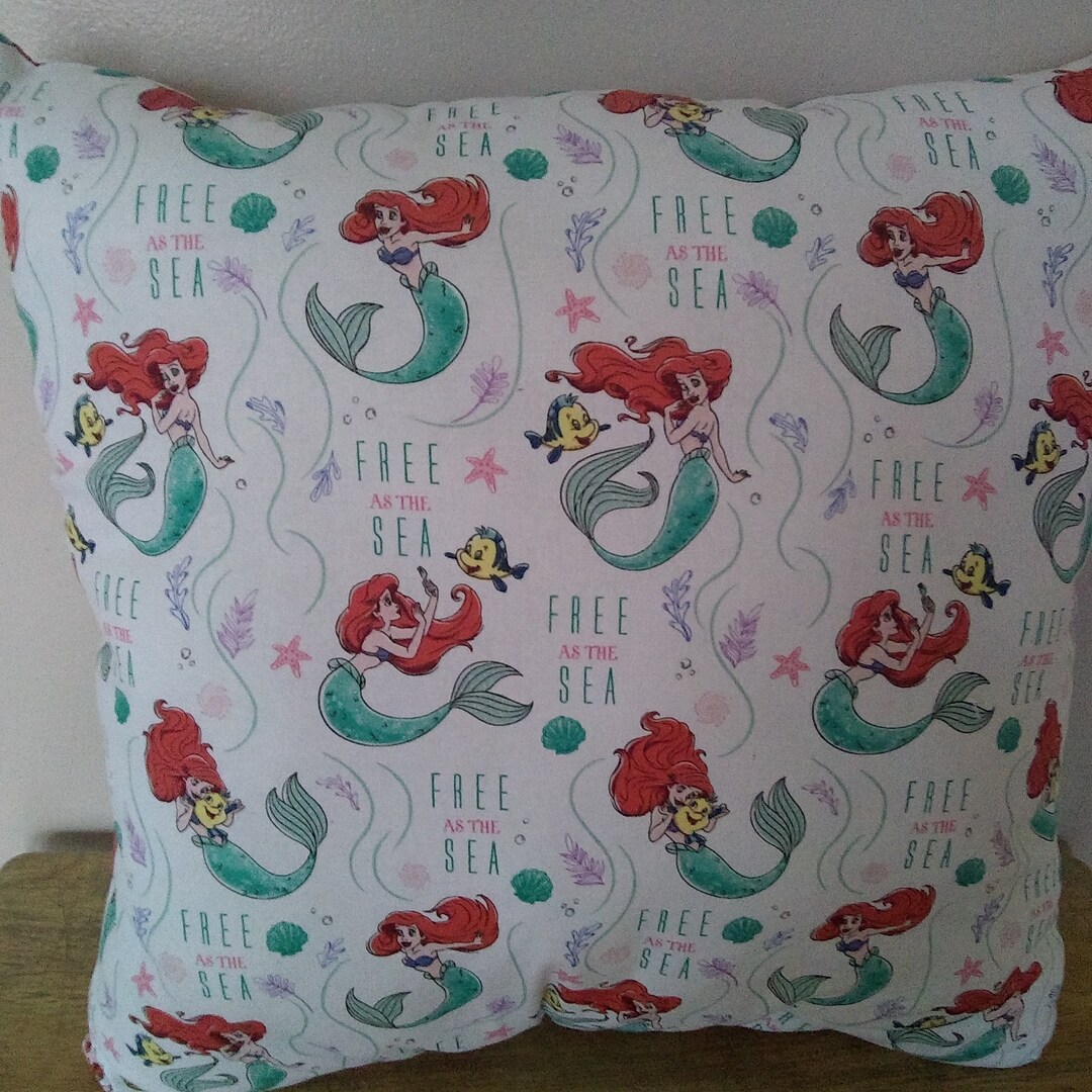 DISNEY LITTLE MERMAID Pillow Complete, 16x16, Ariel, Disney Cartoon ...
