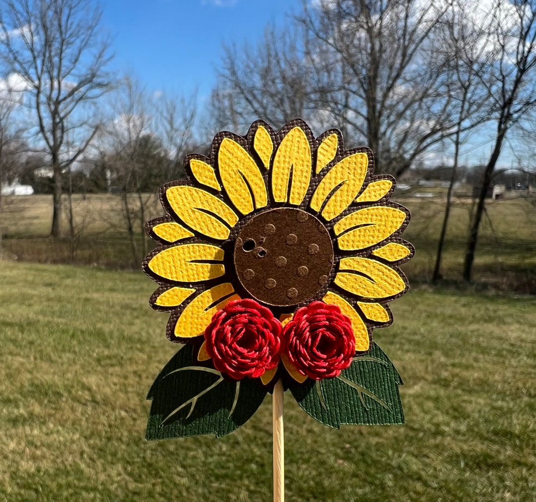 Sunflower Cupcake Toppers with Red Roses or Without - Etsy