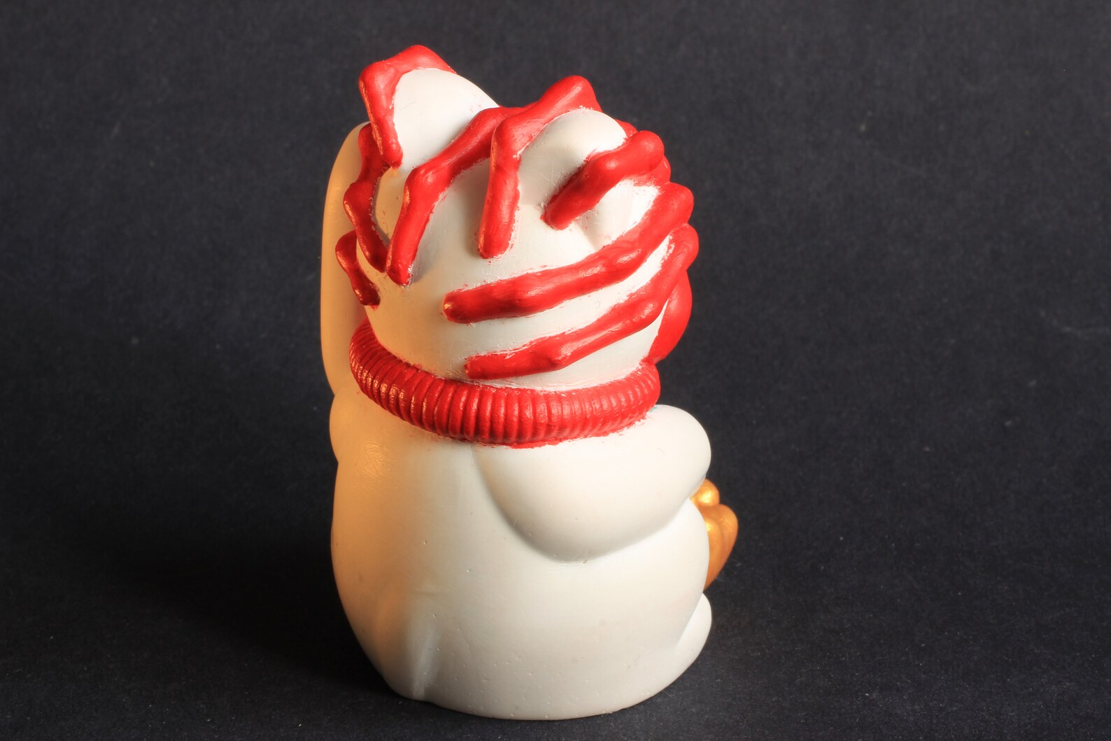 Maneki Monsters Mini (60mm): Unlucky Cat (OG White) - Lucky Cat Maneki ...