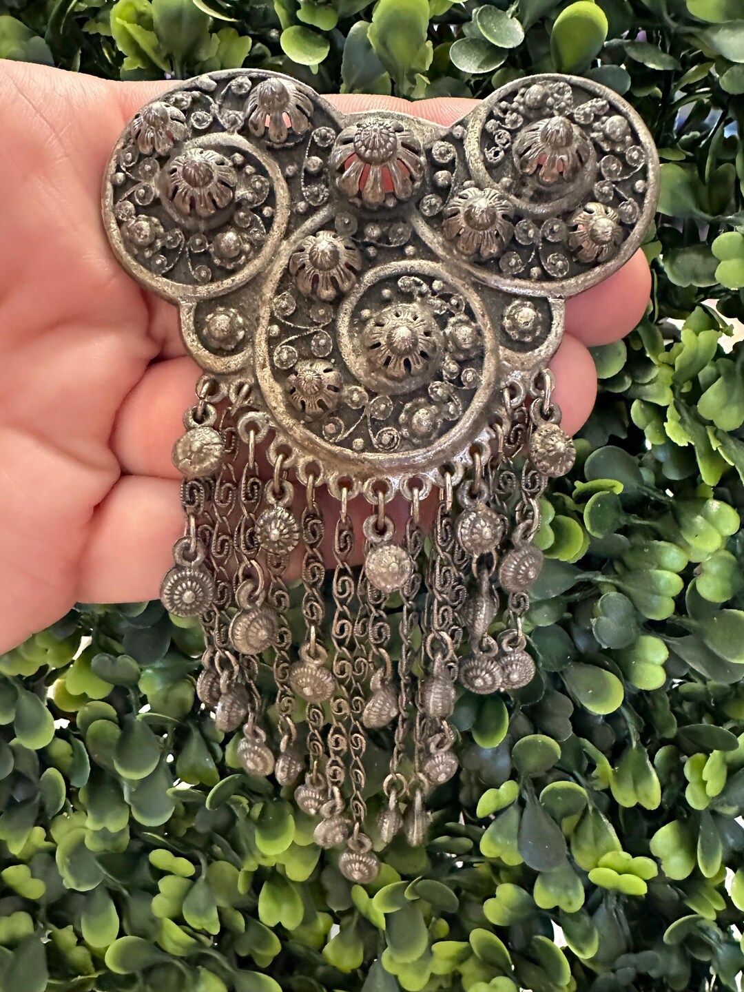 Vintage Jewelry Brooch Beautiful 1940’s Victorian Dangle Silver Tone ...