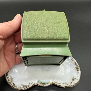 Vintage Plastic Ring Box Presentation Case Green Velvet Security ...
