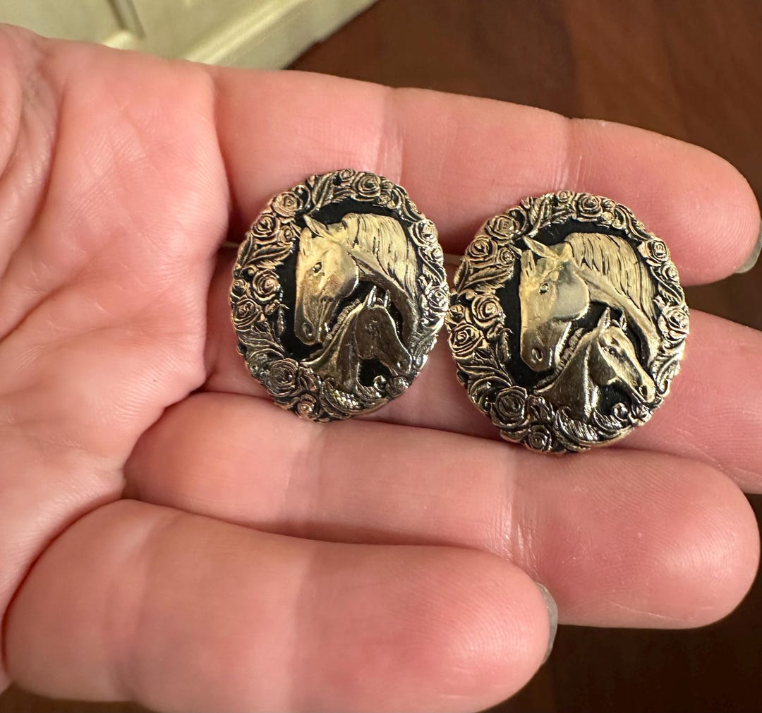 Vintage Jewelry Earrings Beautiful Horse Pony Gold Tone Pierced Style ...