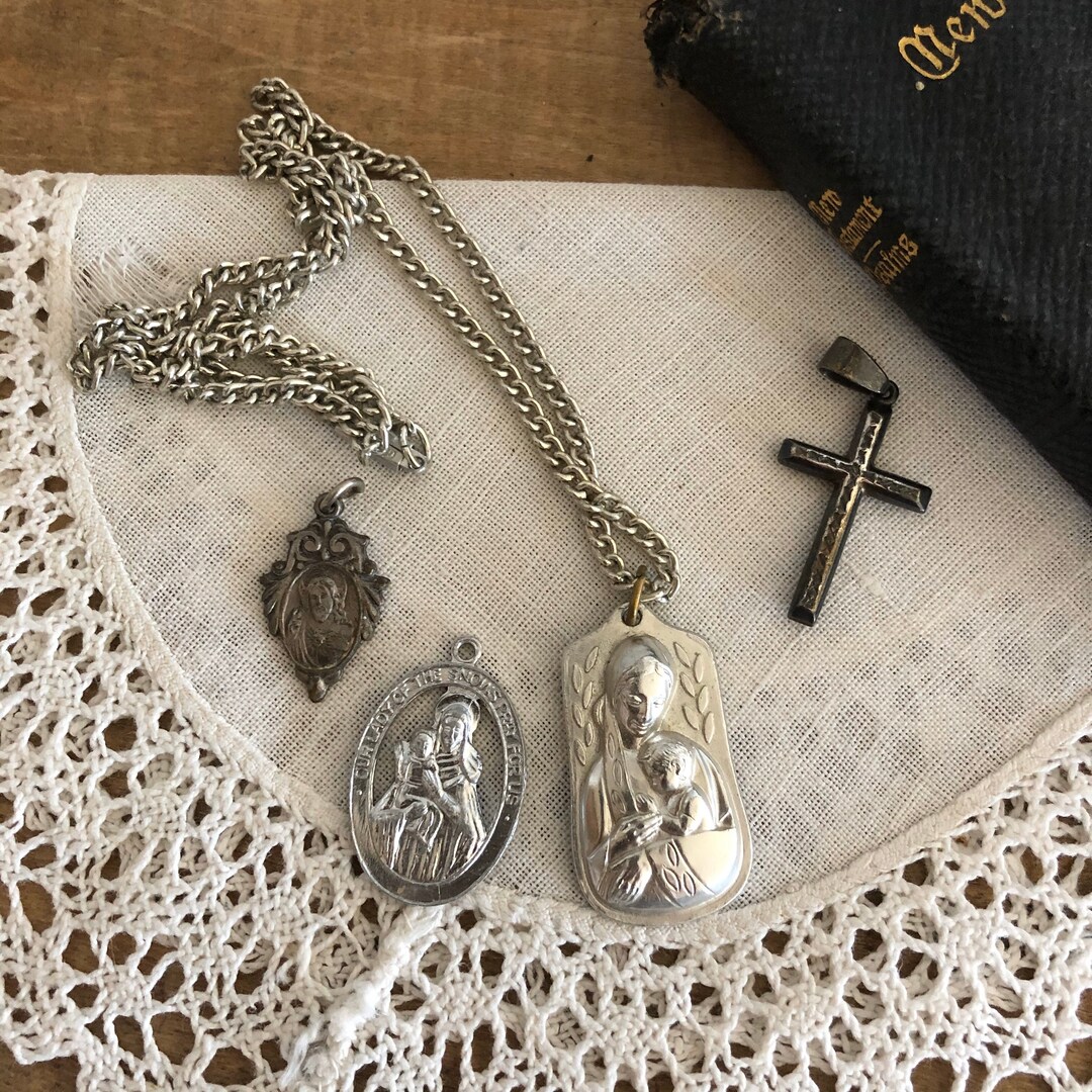 Vintage Religious Medals Church Saints Prayers Findings Supply Lot - Etsy