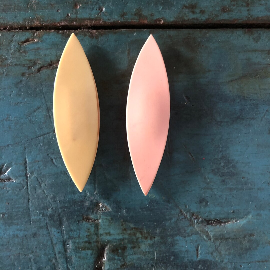 Vintage Tatting Shuttle Lot of 2 Celluloid Shuttles - Etsy