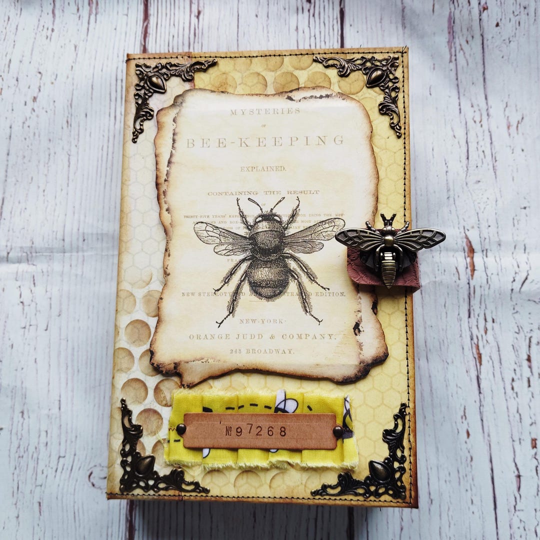 Bee Junk Journal, Vintage Junk Journal, Handmade Junk Journal, Art ...