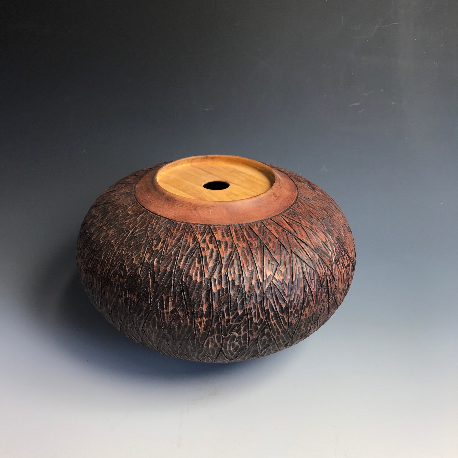 Flynn's Tribute - Etsy