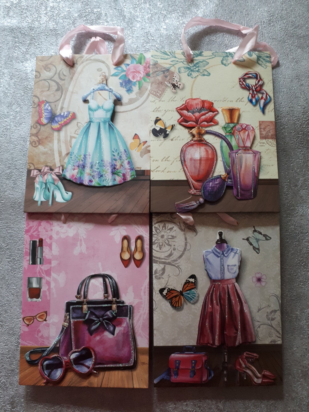 Set of 4 Vintage Design Paper Gift Bags - Etsy