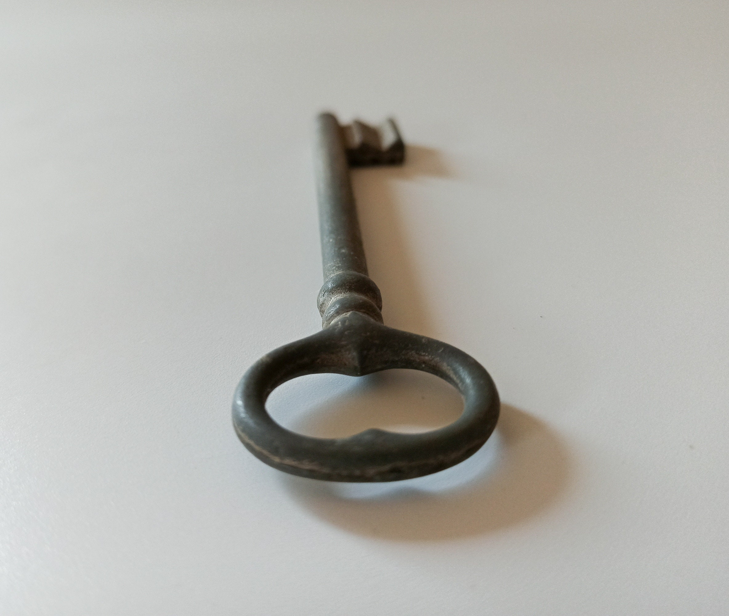 Antique Iron Key, Vintage and Antiques Collectibles, Decorative ...